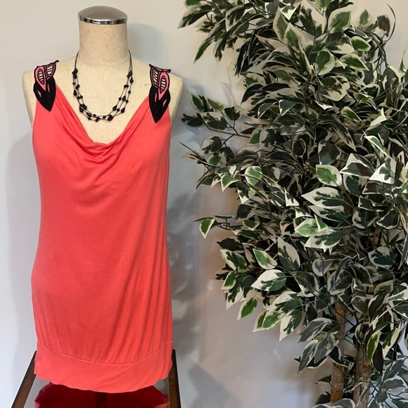 Body Central | Tops | Body Central Coral Cut Out Embroidered Top | Poshmark